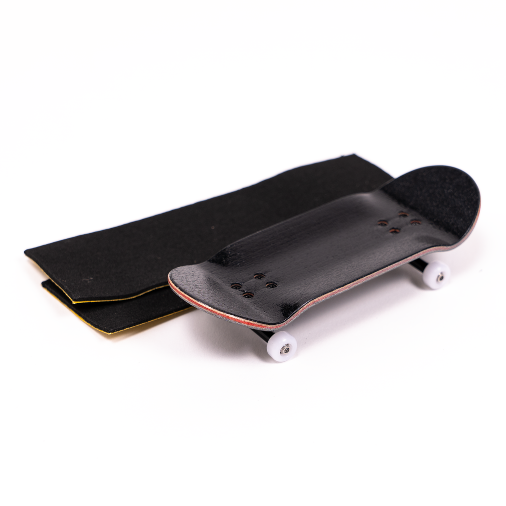 Exodus Deep Concave Neon Snake Complete Fingerboard