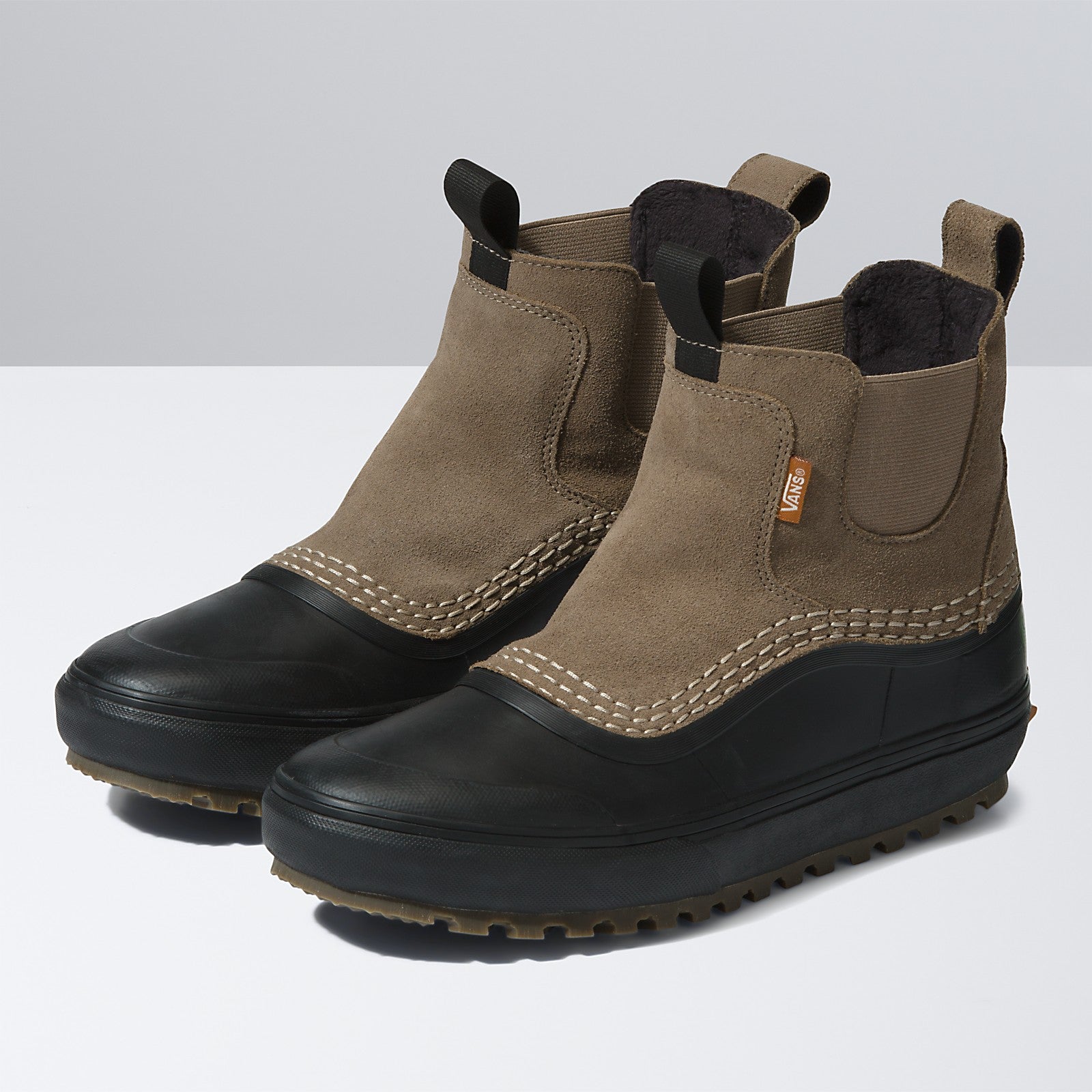 Vans Standard Mid MTE Chelsea Boot - Walnut/Gum